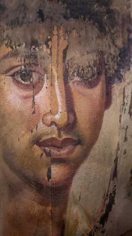 Fancy Mummy Portraits and Mummies with Gold Tongues Discovered in Egypt