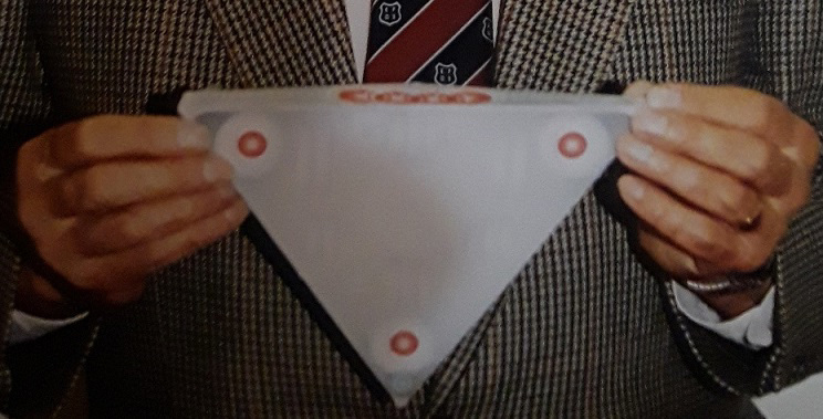 It's Almost Thirty Years After One of the Most Controversial "Flying ...