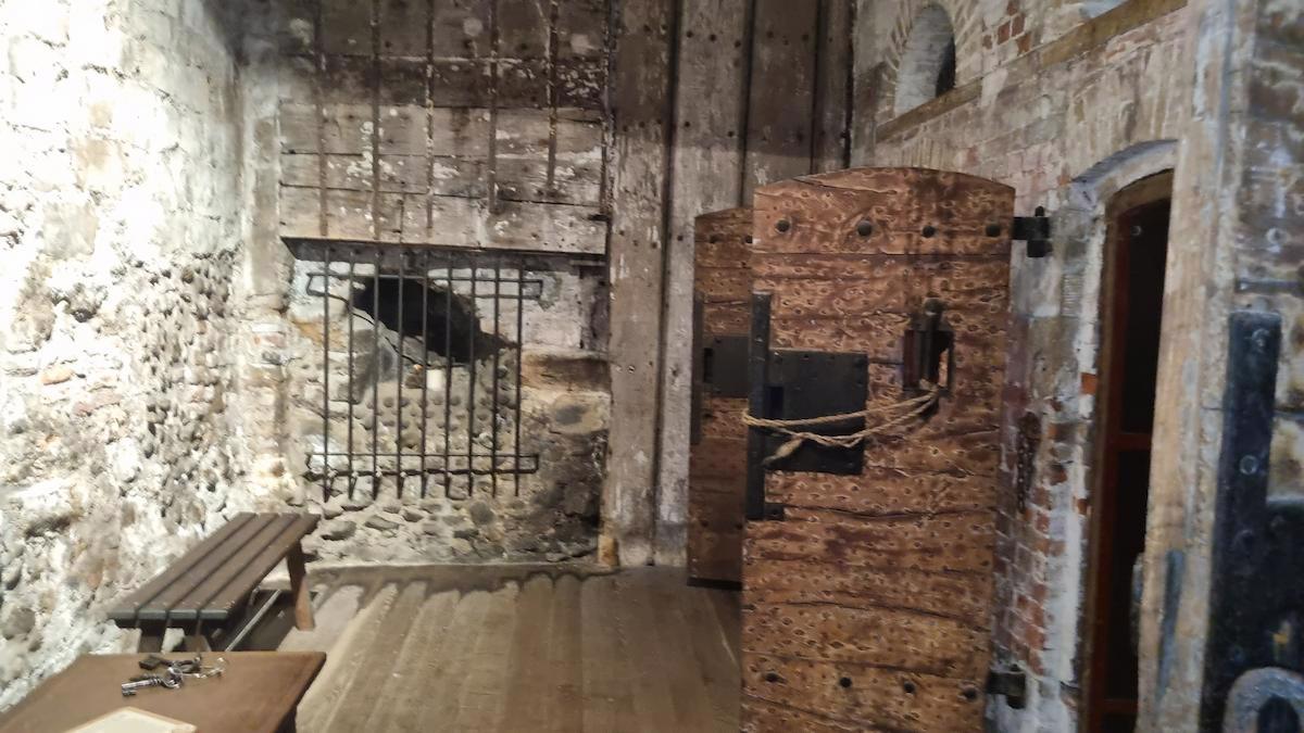 Ghost Photographed at Infamous Old Haunted Jail in England